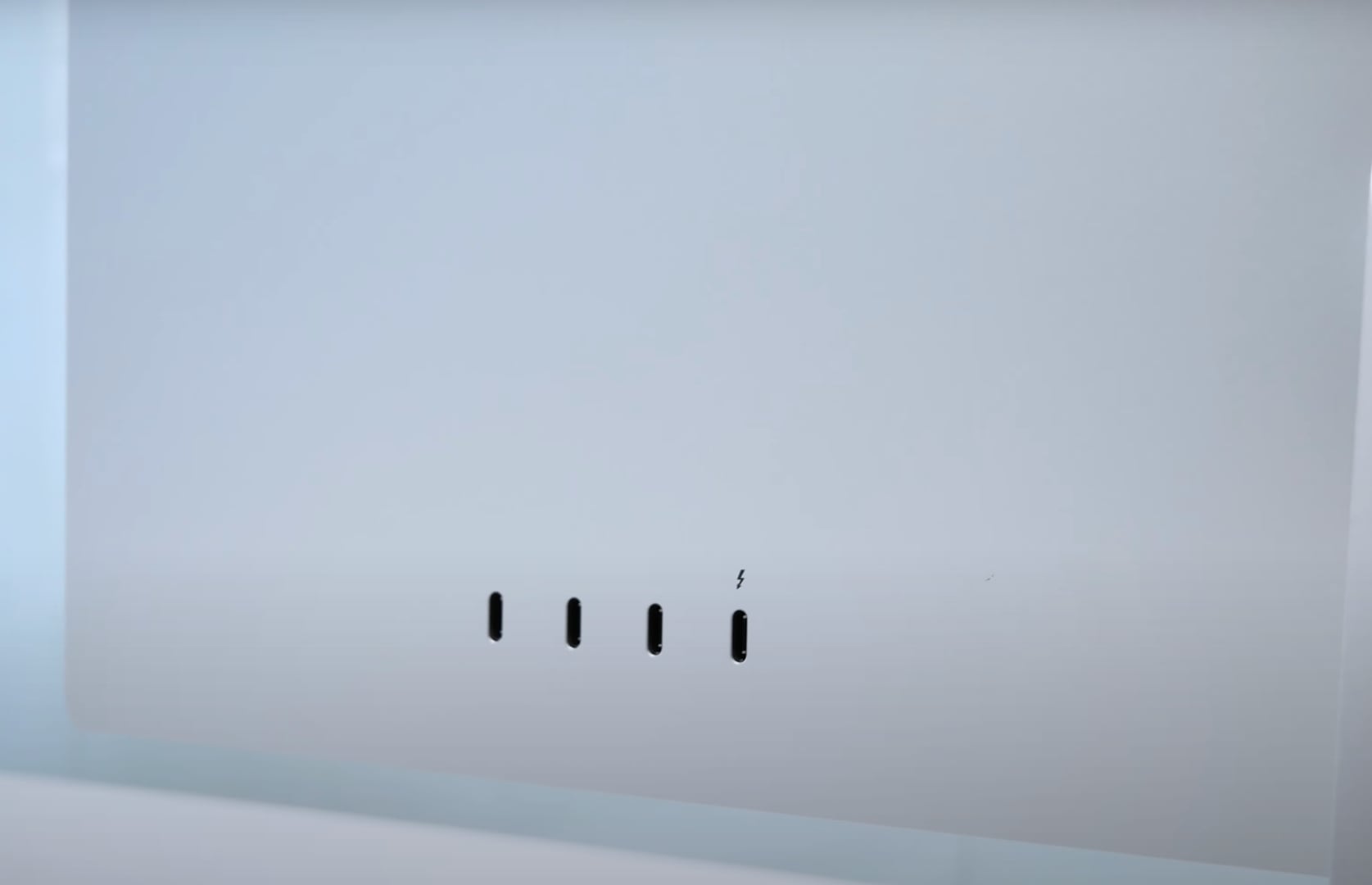 ¿Es compatible la Studio Display con un PC Windows?